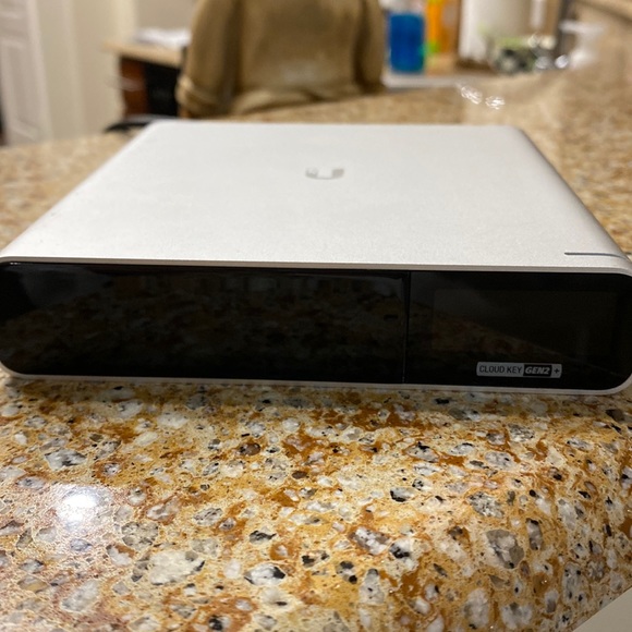 Ubiquiti | Networking | Ubiquiti Unifi Cloud Key Gen 2 Plus | Poshmark